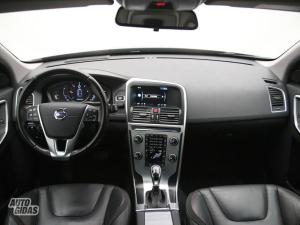 Black Volvo XC60 2015 in Vilnius, with an engine capacity of 2.00 L and mileage of 205 thousand km for 14899 €, photo 3 on AUTOMOTO.COM.LV