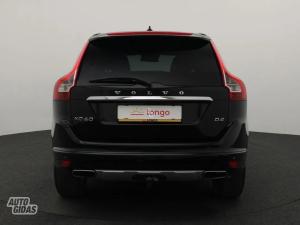 Black Volvo XC60 2015 in Vilnius, with an engine capacity of 2.00 L and mileage of 205 thousand km for 14899 €, photo 6 on AUTOMOTO.COM.LV