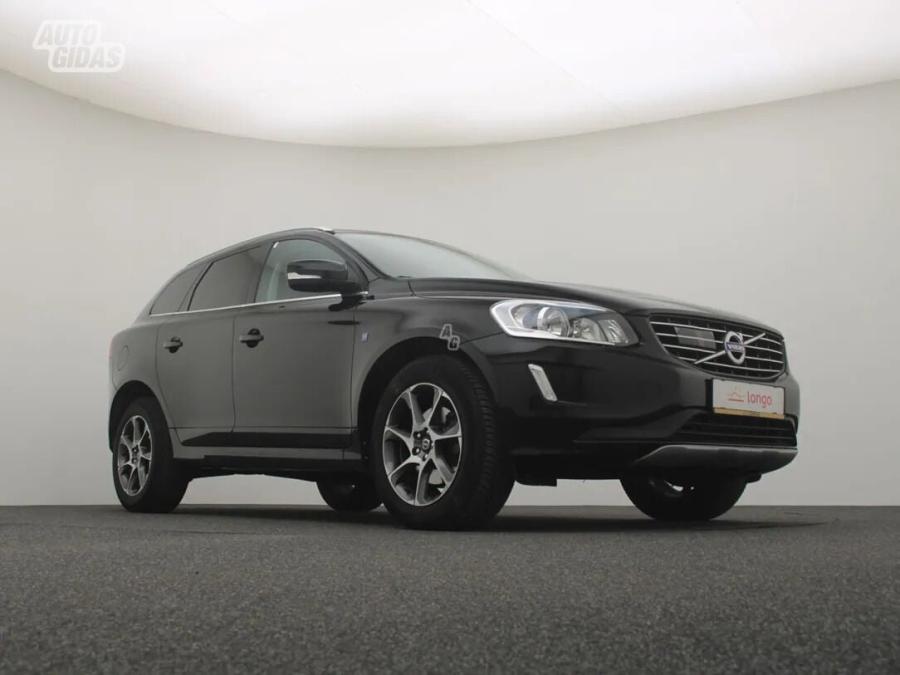 Black Volvo XC60 2015 in Vilnius, with an engine capacity of 2.00 L and mileage of 205 thousand km for 14899 €, photo 12 on AUTOMOTO.COM.LV