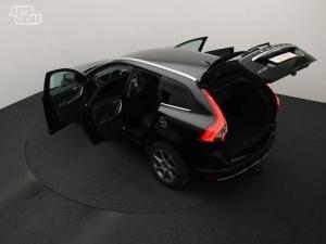 Black Volvo XC60 2015 in Vilnius, with an engine capacity of 2.00 L and mileage of 205 thousand km for 14899 €, photo 14 on AUTOMOTO.COM.LV
