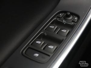 Black Volvo XC60 2015 in Vilnius, with an engine capacity of 2.00 L and mileage of 205 thousand km for 14899 €, photo 27 on AUTOMOTO.COM.LV