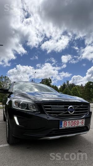 Melns Volvo XC60 2015 Ogre, ar dzinēja tilpumu 2.40 L un nobraukumu 201 tūkst. km par 14500 €, foto 6 vietnē AUTOMOTO.COM.LV