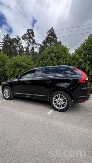 Melns Volvo XC60 2015 Ogre, ar dzinēja tilpumu 2.40 L un nobraukumu 201 tūkst. km par 14500 €, foto 29 vietnē AUTOMOTO.COM.LV