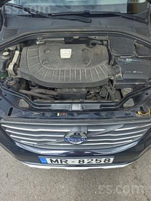 Melns Volvo XC60 2015 Aizkraukle, ar dzinēja tilpumu 2.00 L un nobraukumu 331 tūkst. km par 9550 €, foto 12 vietnē AUTOMOTO.COM.LV