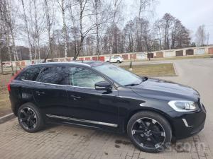 Melns Volvo XC60 2015 Rīga, ar dzinēja tilpumu 2.00 L un nobraukumu 297 tūkst. km par 13500 €, foto  vietnē AUTOMOTO.COM.LV