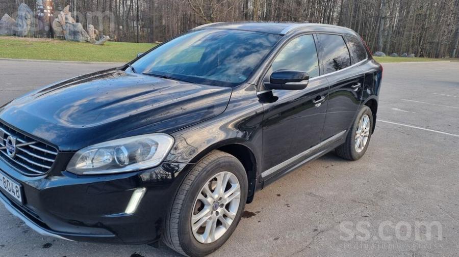 Black Volvo XC60 2015 in Riga, with an engine capacity of 2.40 L and mileage of 331 thousand km for 10500 €, photo 1 on AUTOMOTO.COM.LV