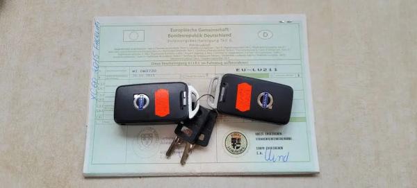 Черный Вольво ХС60 2015 в Рига, объемом двигателя 2.00 л и пробегом 247 тыс. км за 13500 €, фото 9 на AUTOMOTO.COM.LV