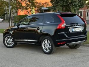 Black Volvo XC60 2015 in Riga, with an engine capacity of 2.40 L and mileage of 213 thousand km for 15000 €, photo 36 on AUTOMOTO.COM.LV