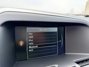 Melns Volvo XC60 2015 Rīga, ar dzinēja tilpumu 2.40 L un nobraukumu 309 tūkst. km par 12995 €, foto 27 vietnē AUTOMOTO.COM.LV