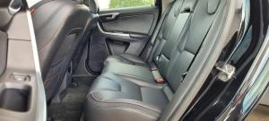Melns Volvo XC60 2015 Rīga, ar dzinēja tilpumu 2.00 L un nobraukumu 283 tūkst. km par 11000 €, foto 15 vietnē AUTOMOTO.COM.LV