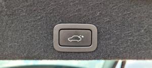 Melns Volvo XC60 2015 Rīga, ar dzinēja tilpumu 2.00 L un nobraukumu 283 tūkst. km par 11000 €, foto 20 vietnē AUTOMOTO.COM.LV