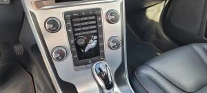 Melns Volvo XC60 2015 Rīga, ar dzinēja tilpumu 2.00 L un nobraukumu 283 tūkst. km par 11000 €, foto 23 vietnē AUTOMOTO.COM.LV