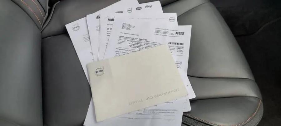 Melns Volvo XC60 2015 Rīga, ar dzinēja tilpumu 2.00 L un nobraukumu 283 tūkst. km par 11000 €, foto 25 vietnē AUTOMOTO.COM.LV
