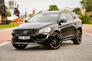 Melns Volvo XC60 2015 Rīga, ar dzinēja tilpumu 2.40 L un nobraukumu 262 tūkst. km par 14350 €, foto 3 vietnē AUTOMOTO.COM.LV