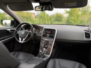 Melns Volvo XC60 2015 Rīga, ar dzinēja tilpumu 2.40 L un nobraukumu 262 tūkst. km par 14350 €, foto 6 vietnē AUTOMOTO.COM.LV