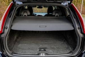 Black Volvo XC60 2015 in Riga, with an engine capacity of 2.40 L and mileage of 236 thousand km for 13990 €, photo 47 on AUTOMOTO.COM.LV