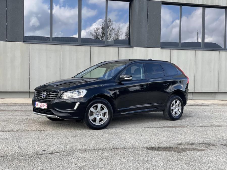 Black Volvo XC60 2015 in Riga, with an engine capacity of 2.00 L and mileage of 277 thousand km for 12590 €, photo 1 on AUTOMOTO.COM.LV