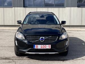 Black Volvo XC60 2015 in Riga, with an engine capacity of 2.00 L and mileage of 277 thousand km for 12590 €, photo 4 on AUTOMOTO.COM.LV