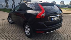 Melns Volvo XC60 2015 Rīga, ar dzinēja tilpumu 2.00 L un nobraukumu 307 tūkst. km par 9850 €, foto 7 vietnē AUTOMOTO.COM.LV