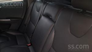 Melns Volvo XC60 2015 Rīga, ar dzinēja tilpumu 2.00 L un nobraukumu 307 tūkst. km par 9850 €, foto 9 vietnē AUTOMOTO.COM.LV