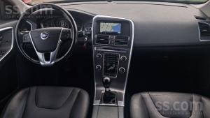 Melns Volvo XC60 2015 Rīga, ar dzinēja tilpumu 2.00 L un nobraukumu 307 tūkst. km par 9850 €, foto 20 vietnē AUTOMOTO.COM.LV