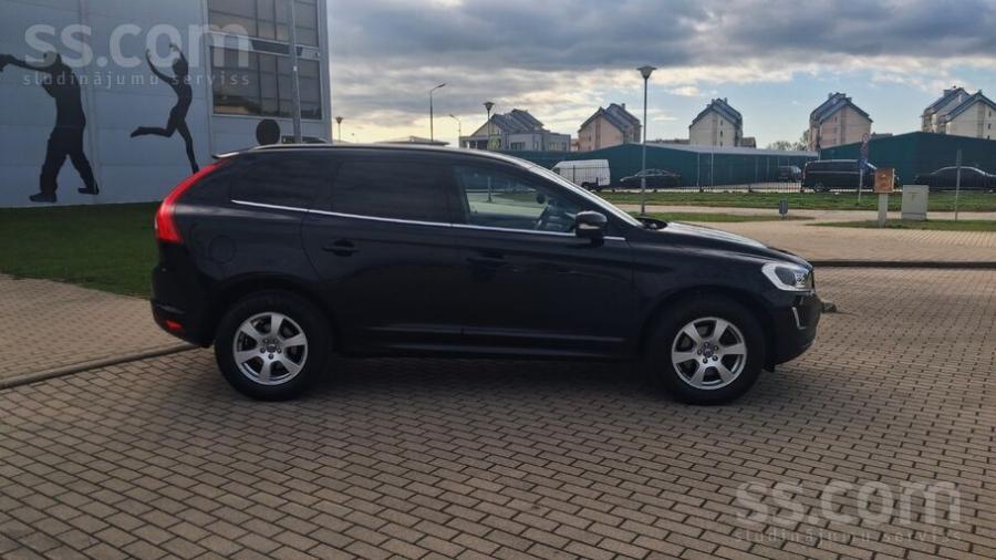 Melns Volvo XC60 2015 Rīga, ar dzinēja tilpumu 2.00 L un nobraukumu 307 tūkst. km par 9850 €, foto 26 vietnē AUTOMOTO.COM.LV