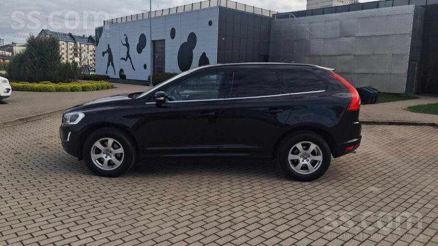 Melns Volvo XC60 2015 Rīga, ar dzinēja tilpumu 2.00 L un nobraukumu 307 tūkst. km par 9850 €, foto 27 vietnē AUTOMOTO.COM.LV