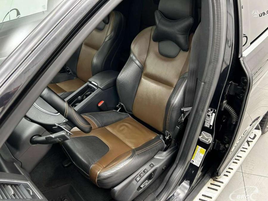 Melns Volvo XC60 2015 Viļņa, ar dzinēja tilpumu 2.95 L un nobraukumu 118 tūkst. km par 12400 €, foto 6 vietnē AUTOMOTO.COM.LV