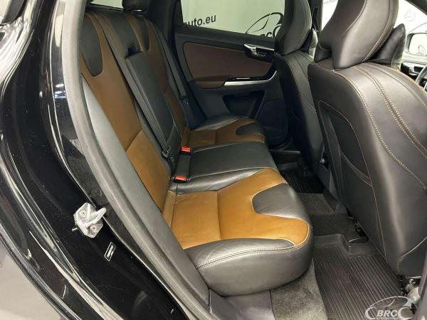 Black Volvo XC60 2015 in Vilnius, with an engine capacity of 2.95 L and mileage of 118 thousand km for 12400 €, photo 7 on AUTOMOTO.COM.LV