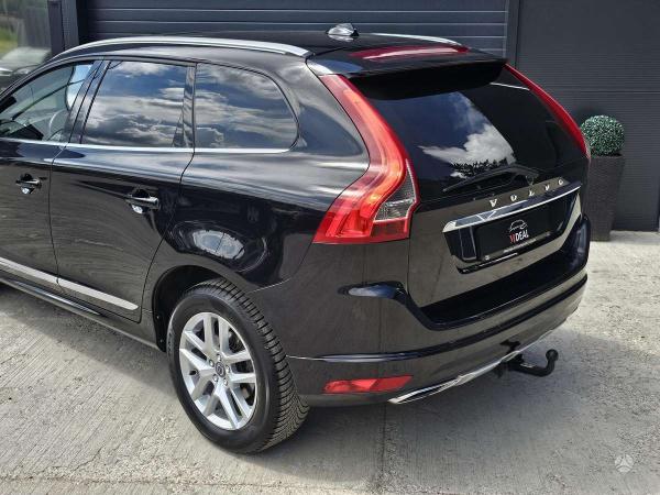 Melns Volvo XC60 2015 Utena, ar dzinēja tilpumu 2.40 L un nobraukumu 339 tūkst. km par 12450 €, foto 6 vietnē AUTOMOTO.COM.LV