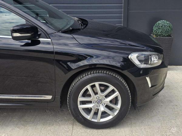 Melns Volvo XC60 2015 Utena, ar dzinēja tilpumu 2.40 L un nobraukumu 339 tūkst. km par 12450 €, foto 10 vietnē AUTOMOTO.COM.LV