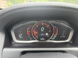 Melns Volvo XC60 2015 Rēzekne, ar dzinēja tilpumu 2.40 L un nobraukumu 247 tūkst. km par 14490 €, foto 16 vietnē AUTOMOTO.COM.LV