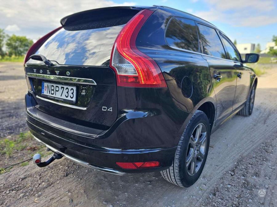 Melns Volvo XC60 2015 Kauņa, ar dzinēja tilpumu 1.97 L un nobraukumu 238 tūkst. km par 9950 €, foto 17 vietnē AUTOMOTO.COM.LV