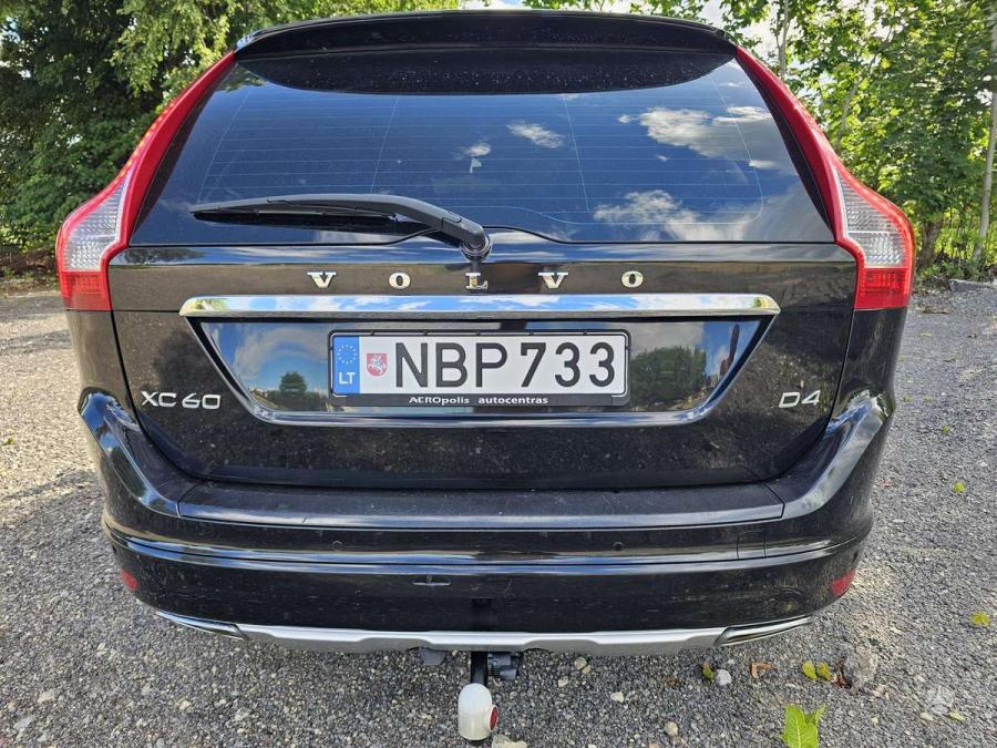 Melns Volvo XC60 2015 Kauņa, ar dzinēja tilpumu 1.97 L un nobraukumu 238 tūkst. km par 9950 €, foto 18 vietnē AUTOMOTO.COM.LV