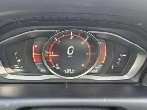 Melns Volvo XC60 2015 Kauņa, ar dzinēja tilpumu 1.97 L un nobraukumu 238 tūkst. km par 9950 €, foto 28 vietnē AUTOMOTO.COM.LV