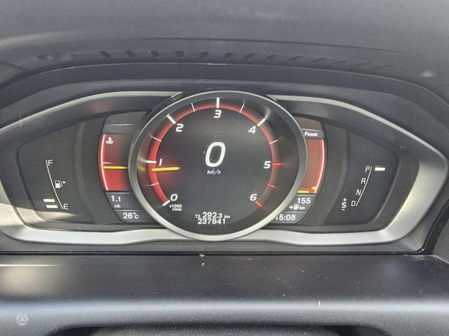Melns Volvo XC60 2015 Kauņa, ar dzinēja tilpumu 1.97 L un nobraukumu 238 tūkst. km par 9950 €, foto 28 vietnē AUTOMOTO.COM.LV