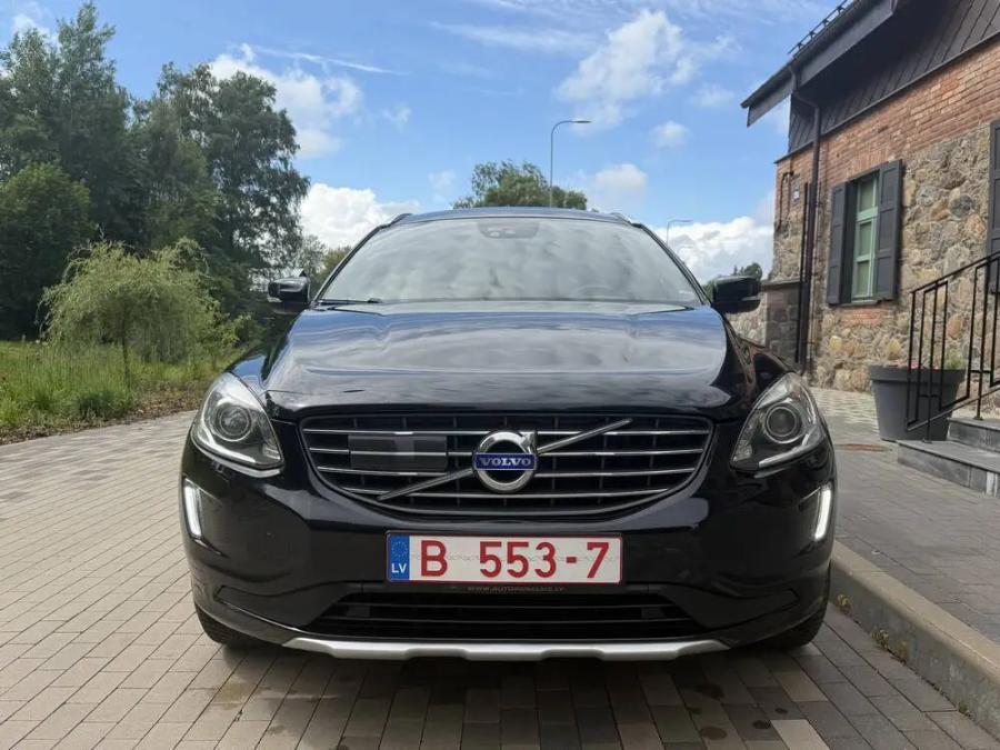 Melns Volvo XC60 2015 Rēzekne, ar dzinēja tilpumu 2.40 L un nobraukumu 247 tūkst. km par 14490 €, foto 1 vietnē AUTOMOTO.COM.LV