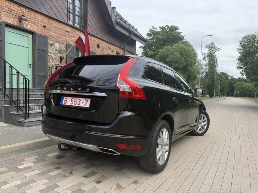 Melns Volvo XC60 2015 Rēzekne, ar dzinēja tilpumu 2.40 L un nobraukumu 247 tūkst. km par 14490 €, foto 7 vietnē AUTOMOTO.COM.LV
