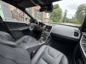 Melns Volvo XC60 2015 Rēzekne, ar dzinēja tilpumu 2.40 L un nobraukumu 247 tūkst. km par 14490 €, foto 8 vietnē AUTOMOTO.COM.LV