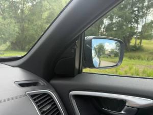 Melns Volvo XC60 2015 Rēzekne, ar dzinēja tilpumu 2.40 L un nobraukumu 247 tūkst. km par 14490 €, foto 18 vietnē AUTOMOTO.COM.LV