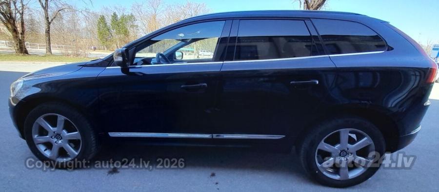 Melns Volvo XC60 2015 Tallina, ar dzinēja tilpumu 2.40 L un nobraukumu 296 tūkst. km par 11999 €, foto 3 vietnē AUTOMOTO.COM.LV