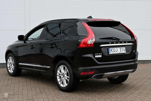 Black Volvo XC60 2015 in Kretinga, with an engine capacity of 1.97 L and mileage of 233 thousand km for 11650 €, photo 9 on AUTOMOTO.COM.LV