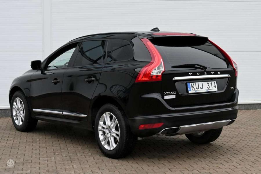 Melns Volvo XC60 2015 Kretinga, ar dzinēja tilpumu 1.97 L un nobraukumu 233 tūkst. km par 11650 €, foto 10 vietnē AUTOMOTO.COM.LV