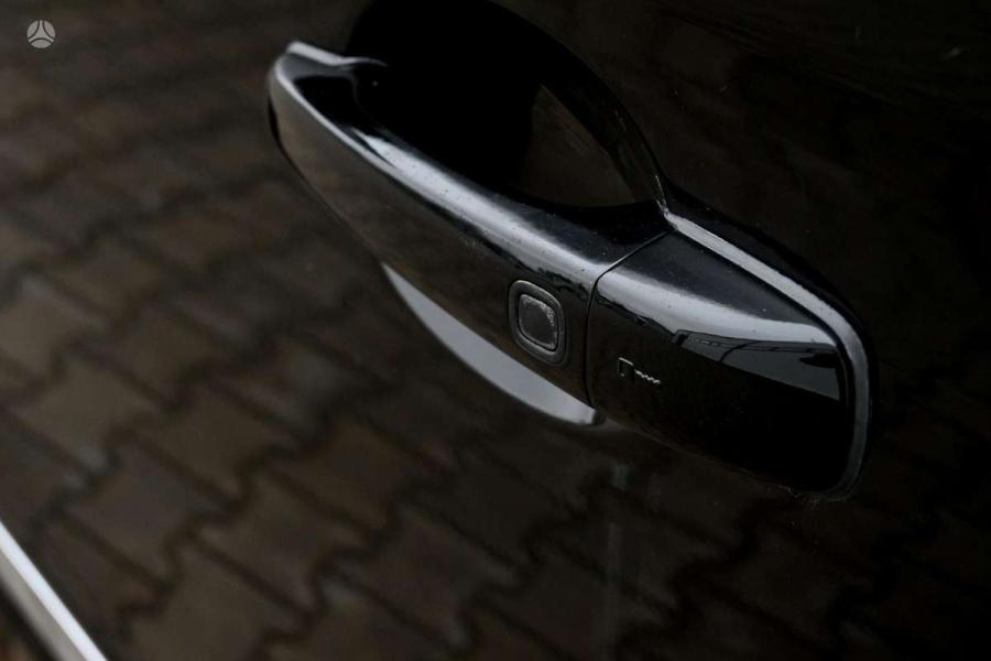 Melns Volvo XC60 2015 Kretinga, ar dzinēja tilpumu 1.97 L un nobraukumu 233 tūkst. km par 11650 €, foto 14 vietnē AUTOMOTO.COM.LV