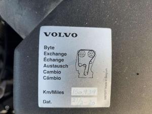 Black Volvo XC60 2015 in Pakruojis, with an engine capacity of 1.97 L and mileage of 301 thousand km for 8300 €, photo 20 on AUTOMOTO.COM.LV