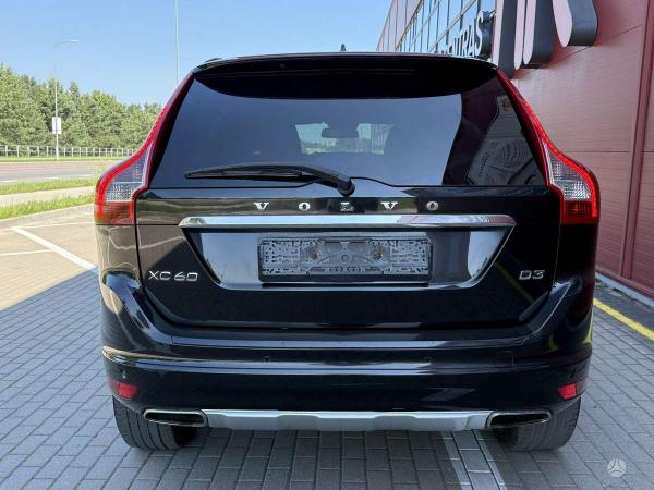 Melns Volvo XC60 2015 Utena, ar dzinēja tilpumu 1.98 L un nobraukumu 293 tūkst. km par 9900 €, foto 7 vietnē AUTOMOTO.COM.LV