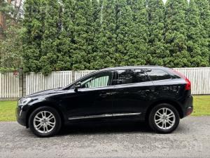 Black Volvo XC60 2015 in Riga, with an engine capacity of 2.00 L and mileage of 369 thousand km for 9290 €, photo 6 on AUTOMOTO.COM.LV