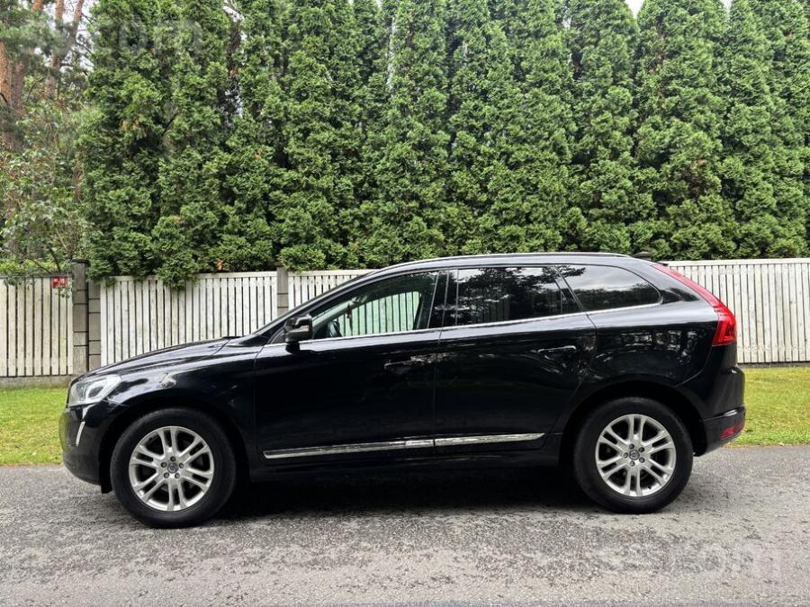 Black Volvo XC60 2015 in Riga, with an engine capacity of 2.00 L and mileage of 369 thousand km for 9290 €, photo 6 on AUTOMOTO.COM.LV