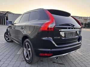 Black Volvo XC60 2015 in Raseiniai, with an engine capacity of 1.98 L and mileage of 281 thousand km for 11500 €, photo 10 on AUTOMOTO.COM.LV