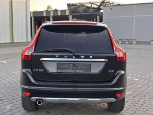 Black Volvo XC60 2015 in Raseiniai, with an engine capacity of 1.98 L and mileage of 281 thousand km for 11500 €, photo 11 on AUTOMOTO.COM.LV